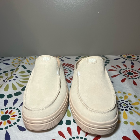 Hey Dude | Shoes | Hey Dude Womens Austin Lift Classic Shoes | Poshmark